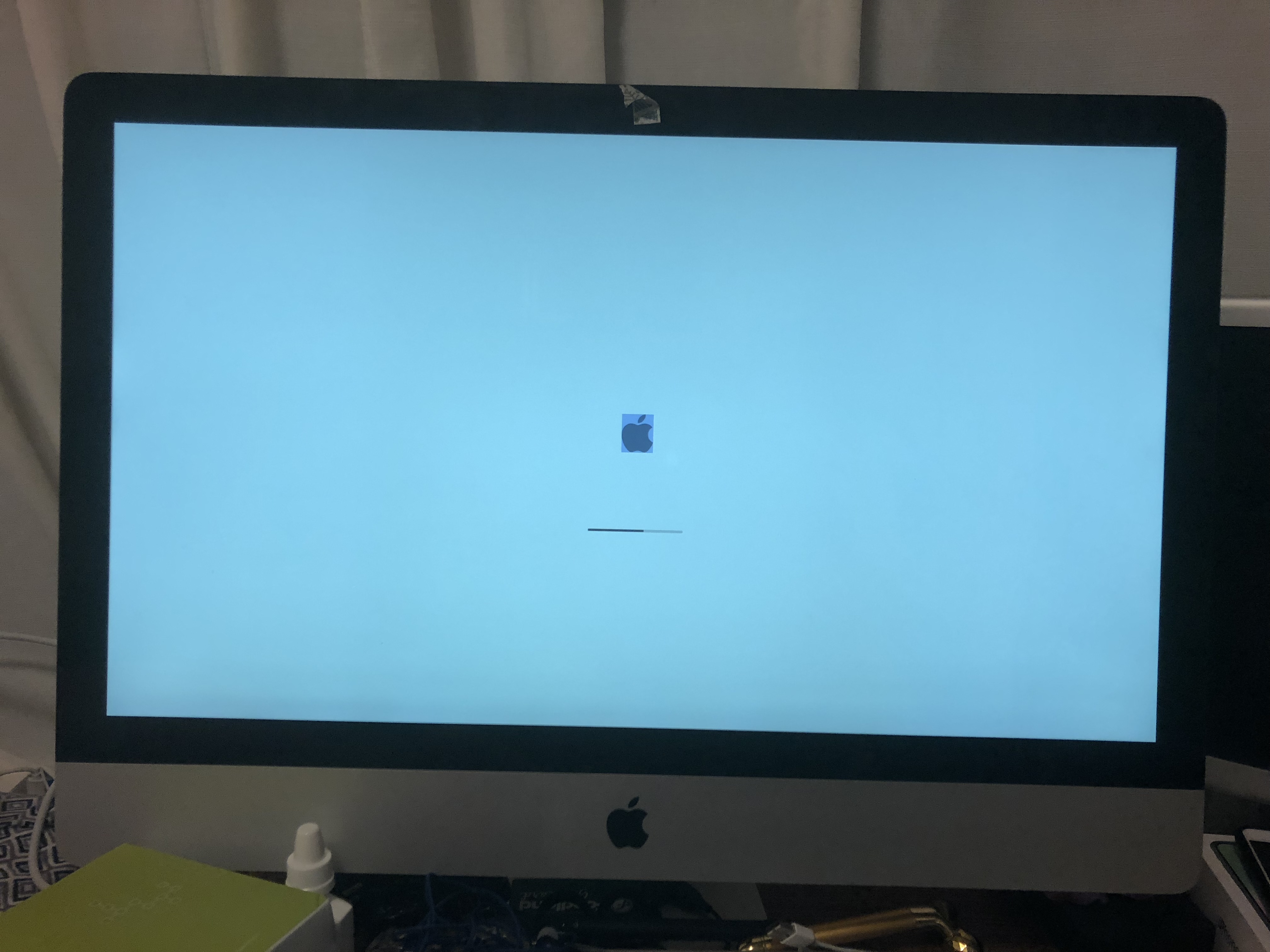 iMac isn’t starting (looping starting up … - Apple Community