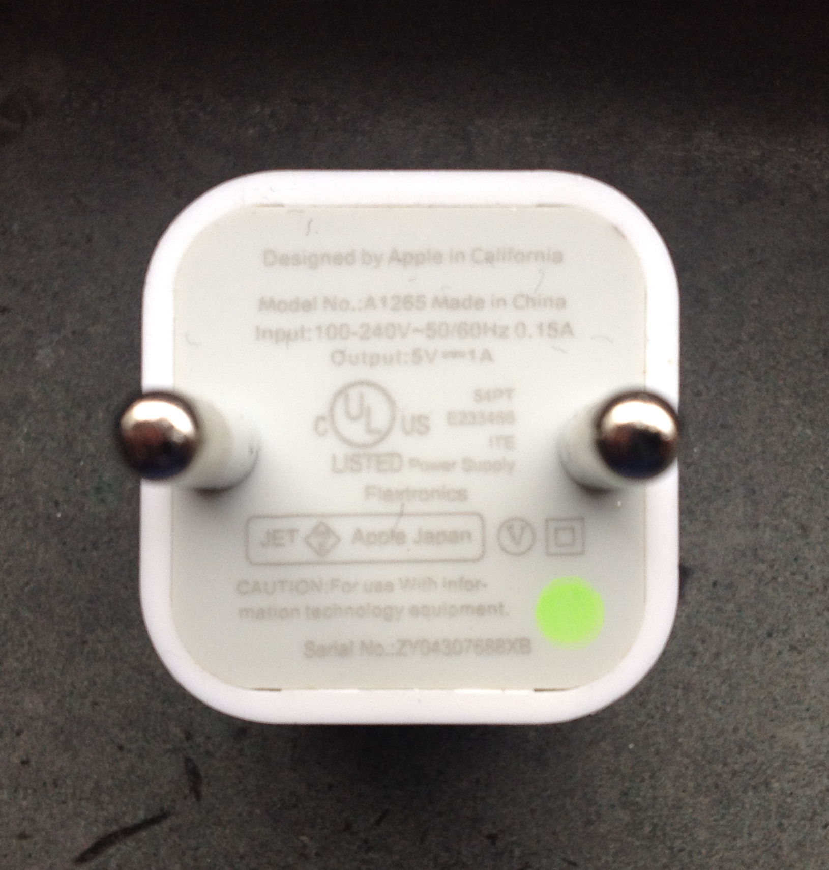 Problem With Charger Model A1265 - Apple Community