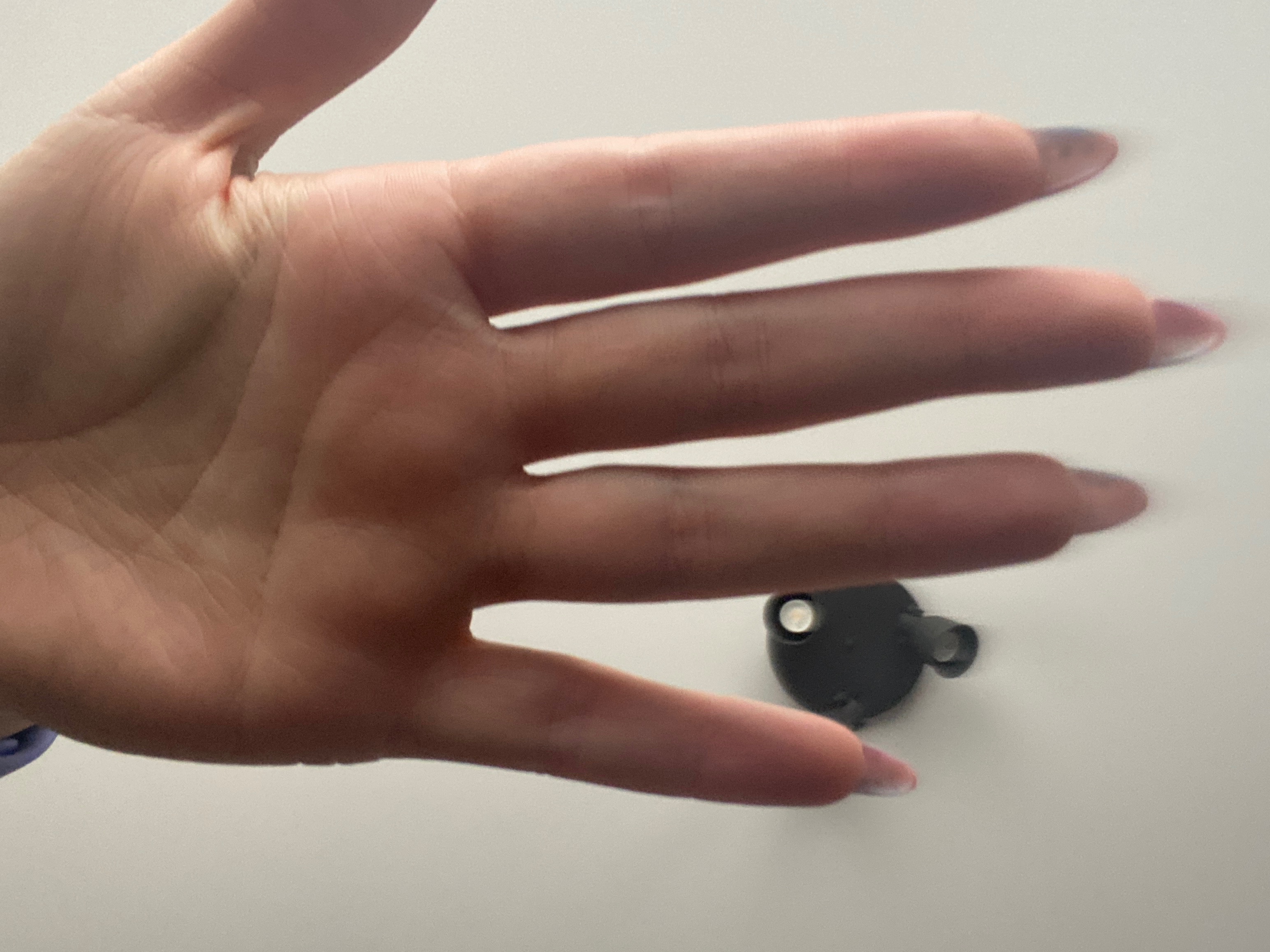 Front cam blurry - Apple Community