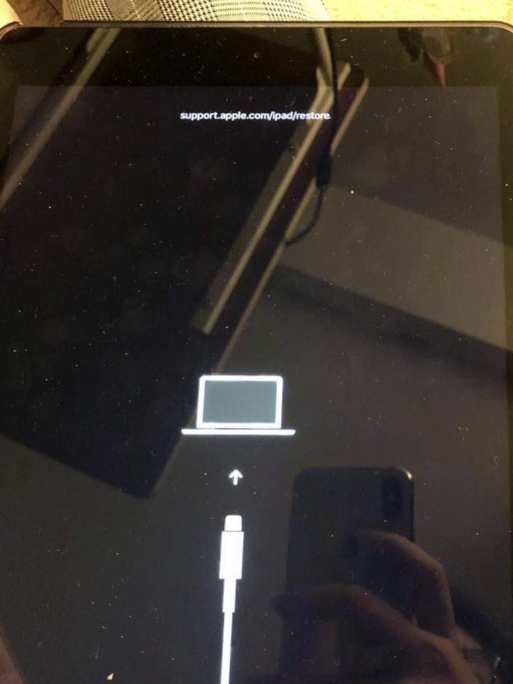 iPad 7th Gen won’t power on - Apple Community