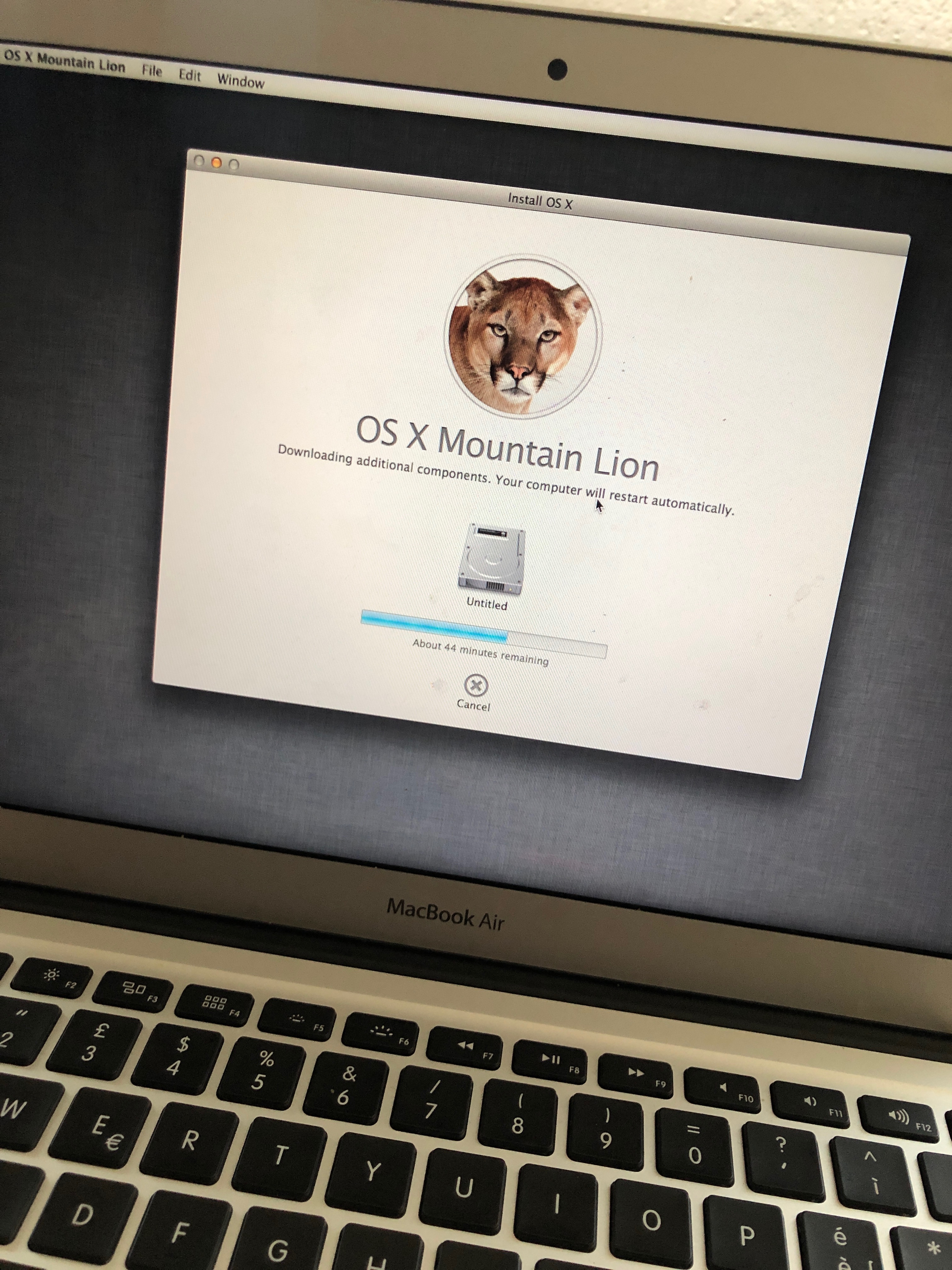 Anyone could possibly help me? - Apple Community