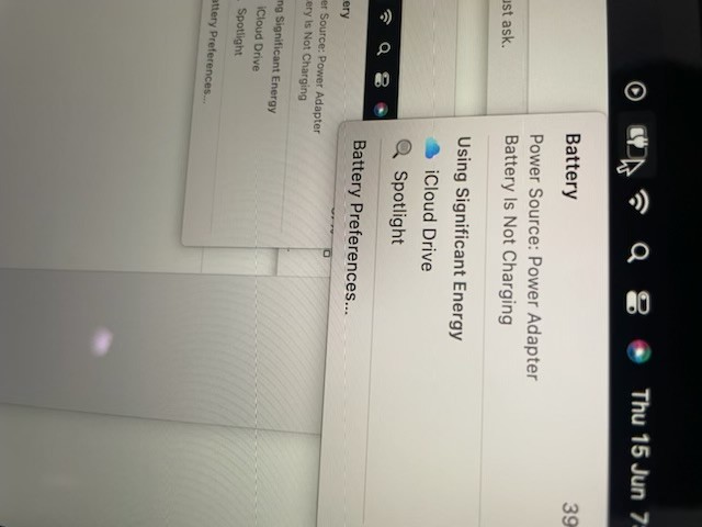 Charging indicator Macbook Air M2 - Apple Community