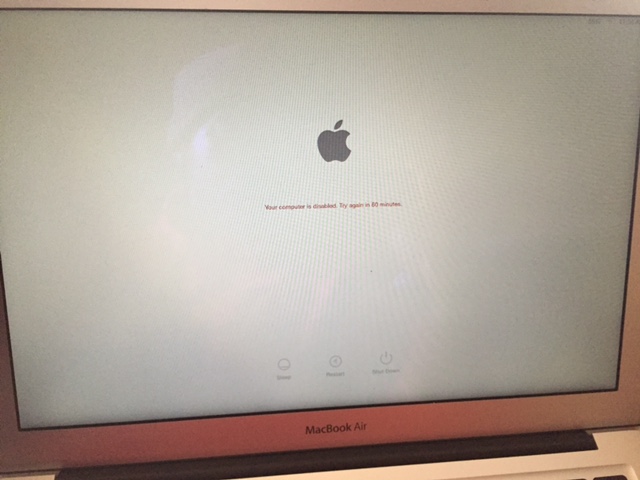 Macbook Air is locked. What command shoul… - Apple Community