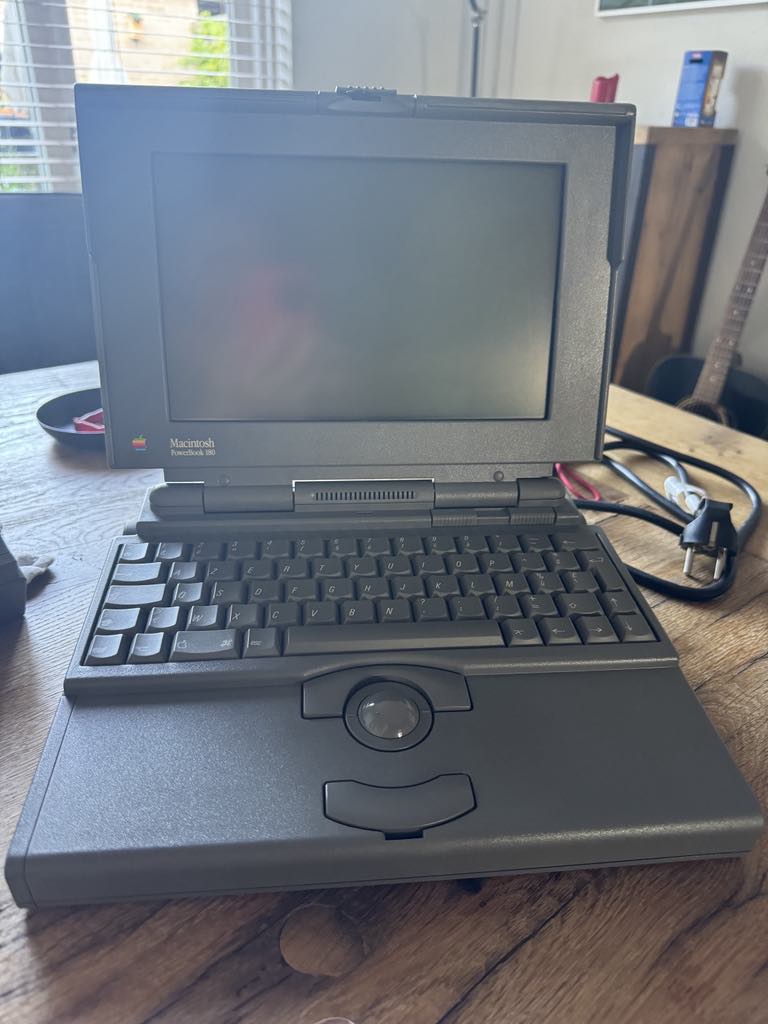 Are the Batteries for 1992 PowerBook stil… - Apple Community