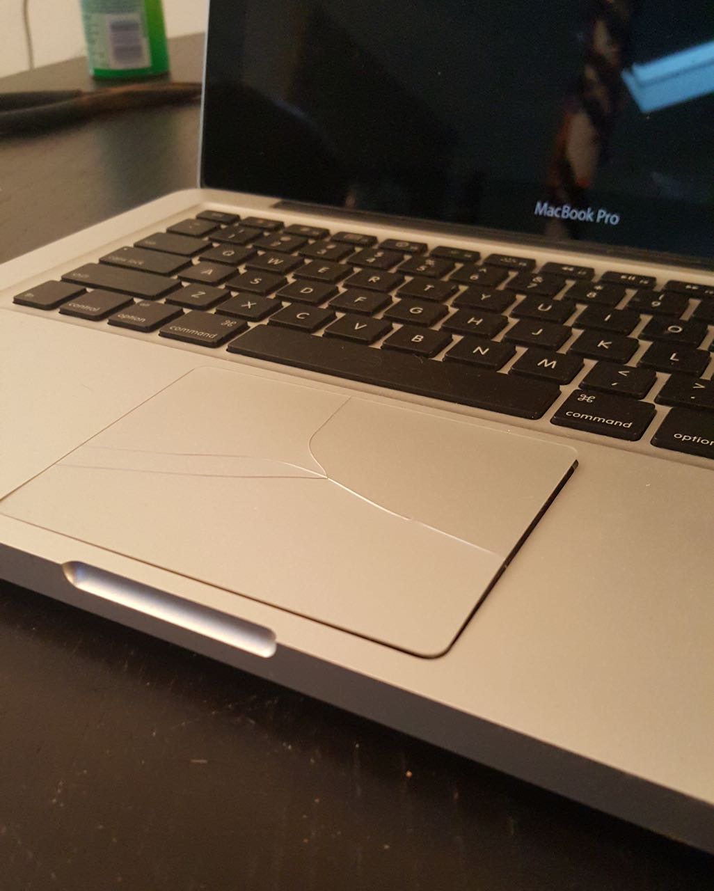 Expanding/Swollen battery destroying Macb… - Apple Community