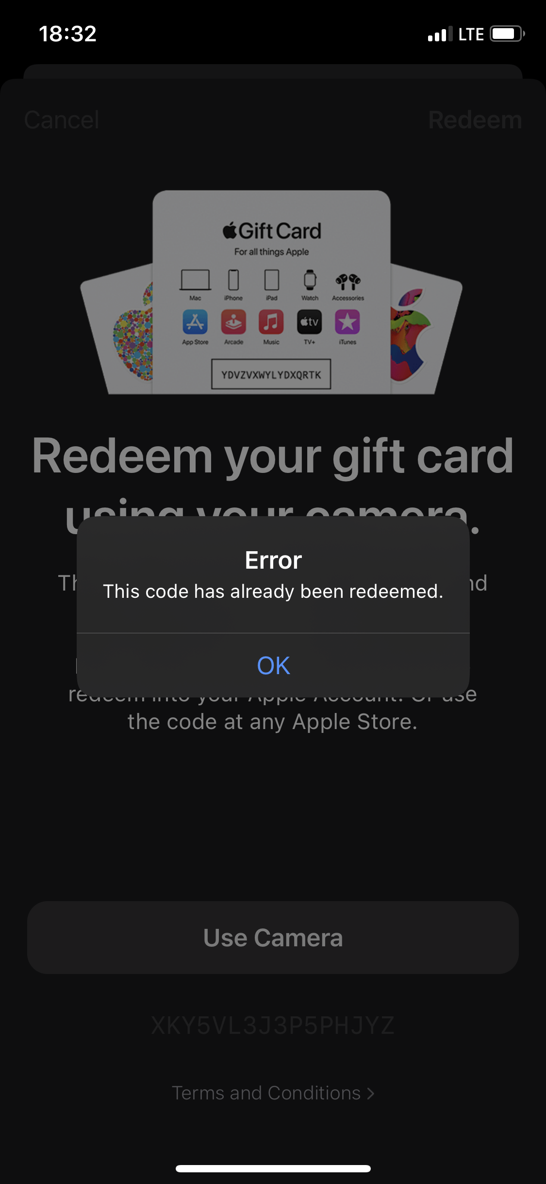 It says that gift card is redeemed - Apple Community