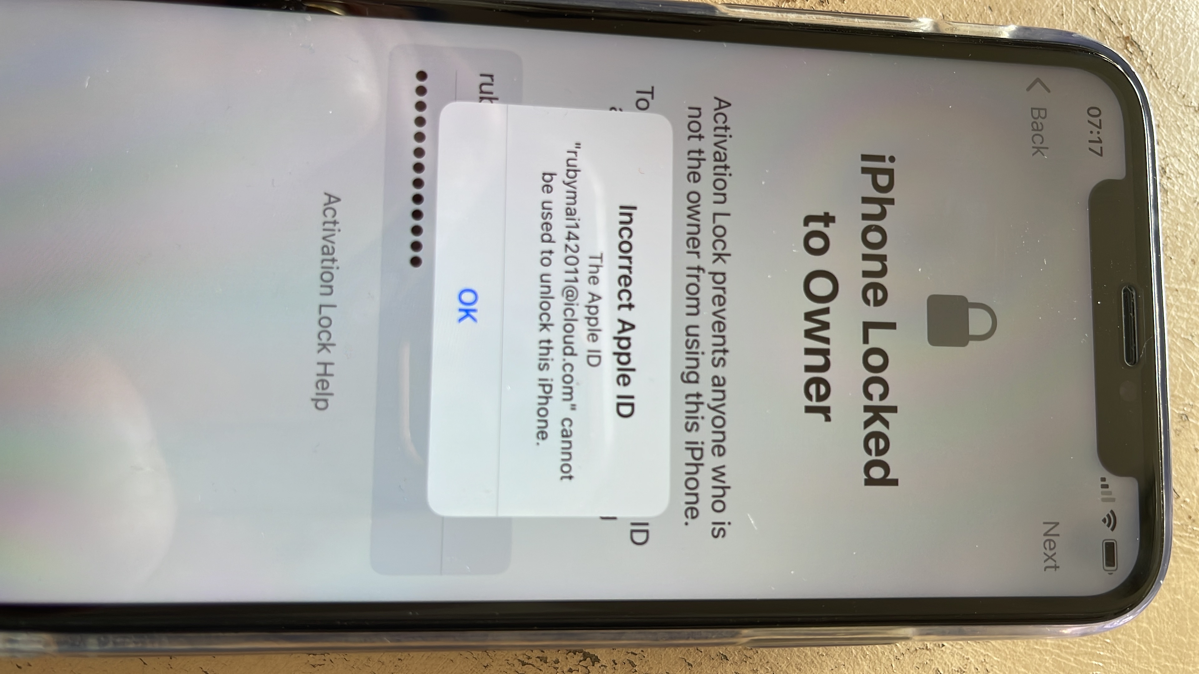 My Grandaughter has been locked out of he… - Apple Community