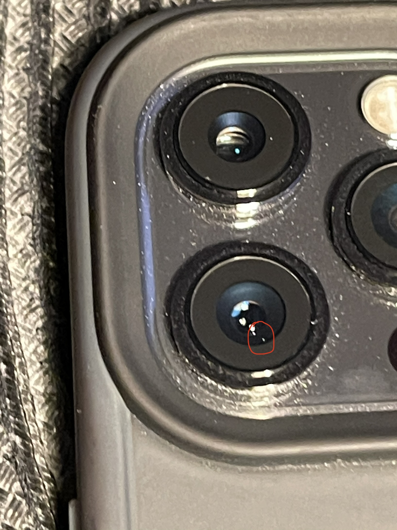 iphone 12 pro max camera lens - Apple Community
