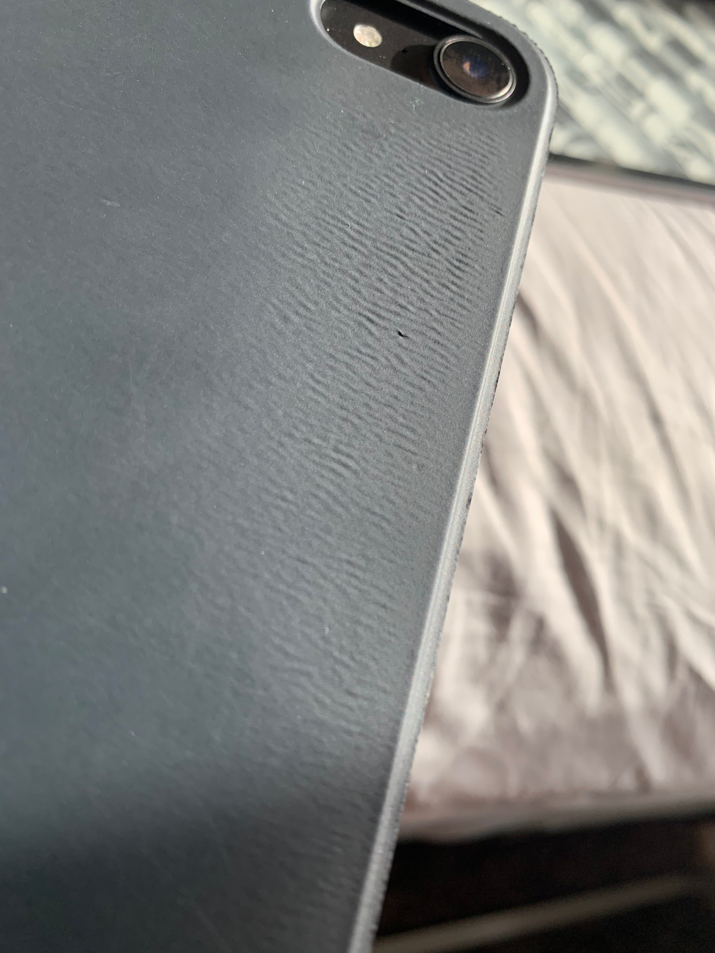 iPad pro smart folio case defective? - Apple Community