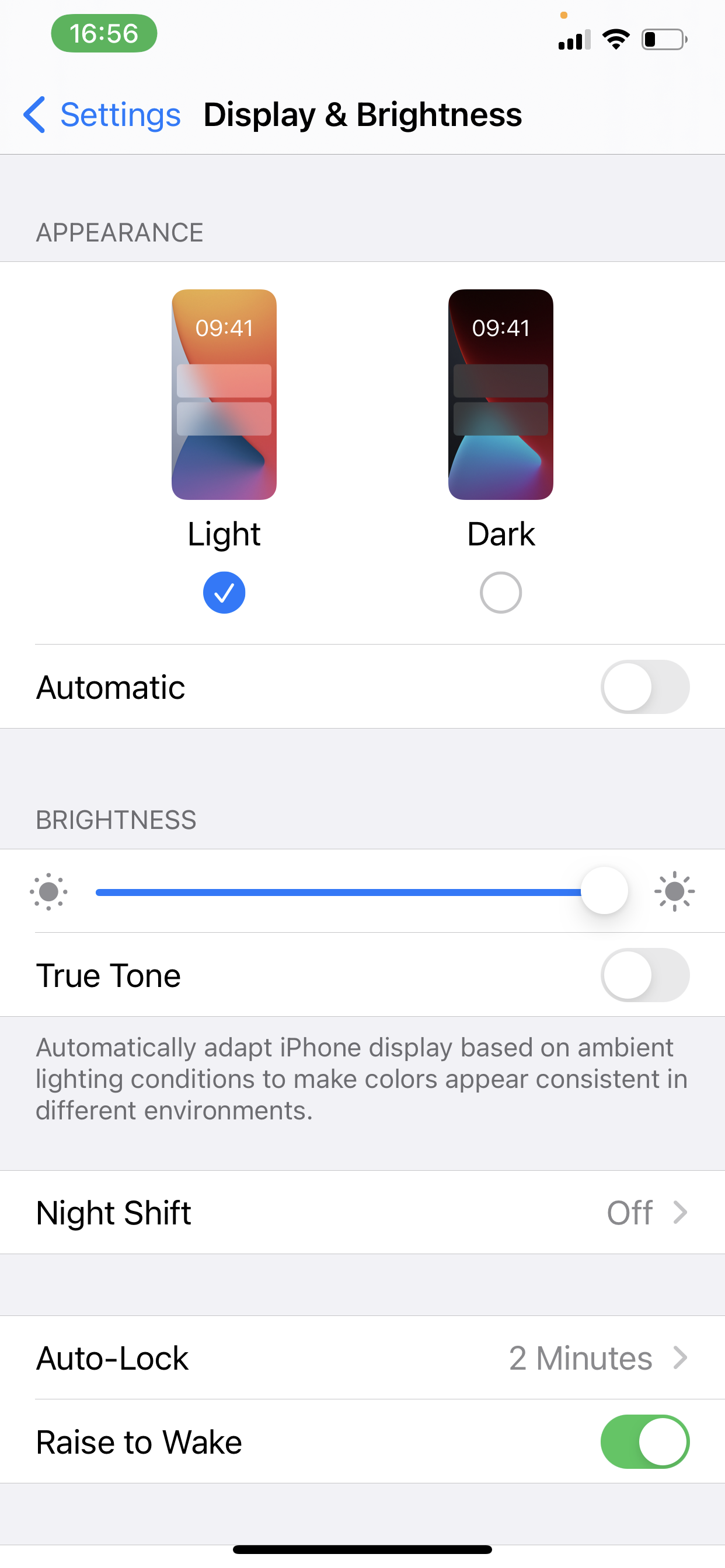Screen darkening and lightening - Apple Community