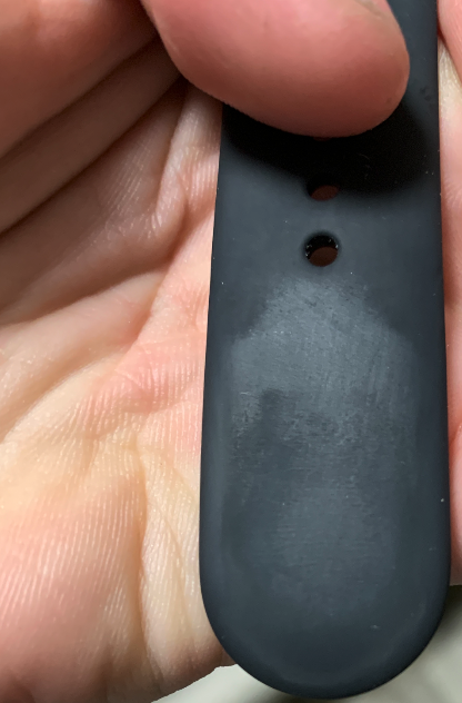 Cleaning stain from silicone watch band - Apple Community
