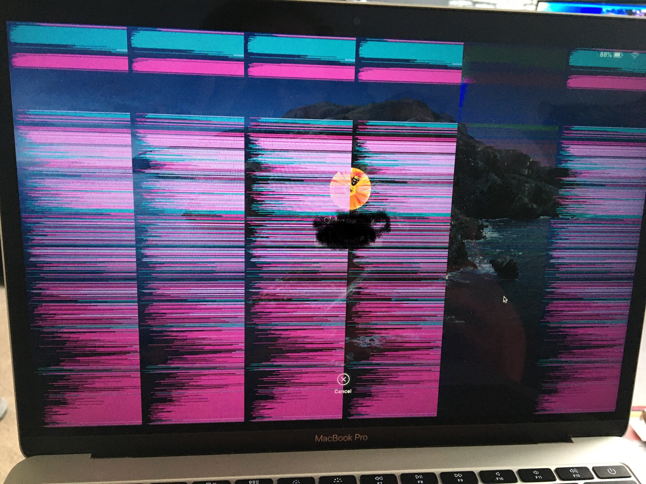 Pink and green vertical lines - Apple Community