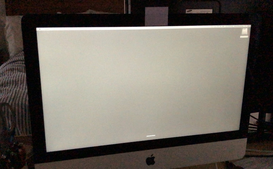 iMac screen colors inverted... ??? - Apple Community